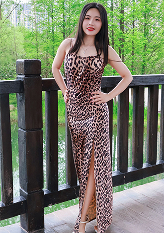 Gorgeous Asian dating partner Qin(Anna) from Shanghai, 45 yo, hair ...